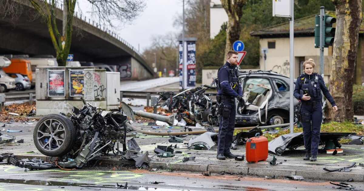 ‘Horrorcrash’ met Achterhoekers in Düsseldorf eist derde leven | Horrorcrash Düsseldorf ...