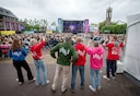 Prinsenbeek komt massaal samen voor ode aan eigen gemeenschap | Foto ...