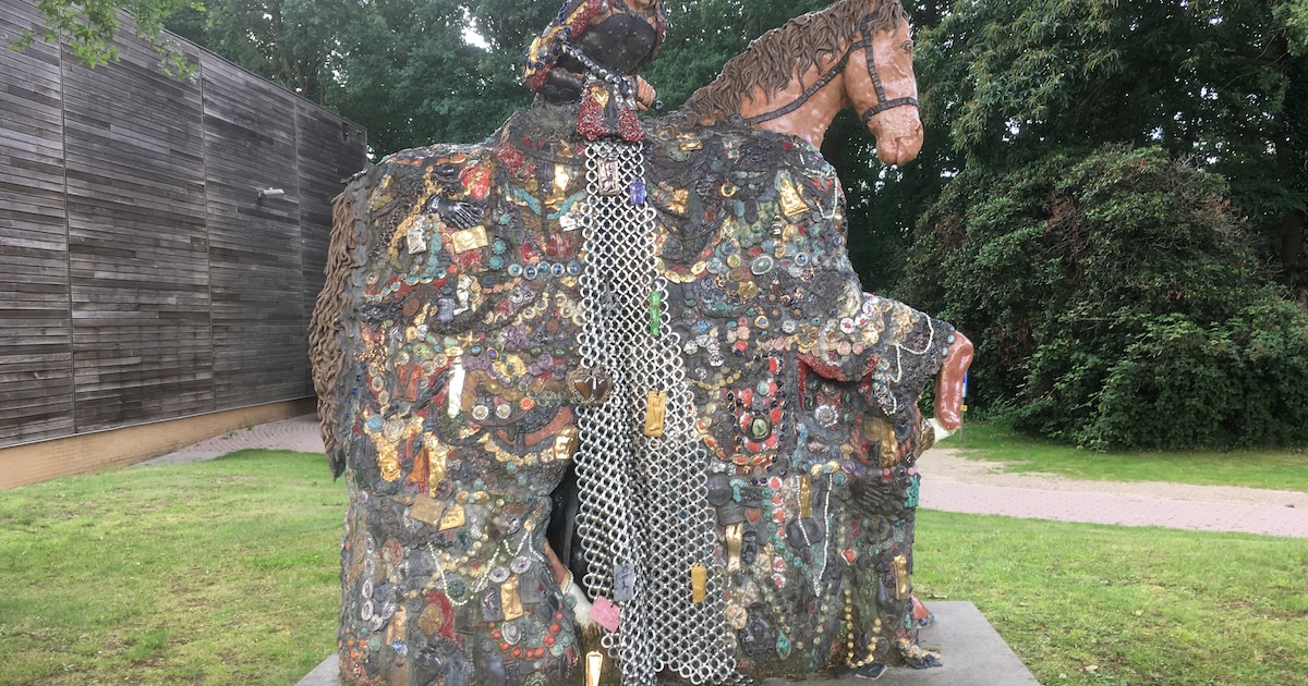 Sint Maartenskliniek zamelt winterjassen in, in de geest van zijn ...