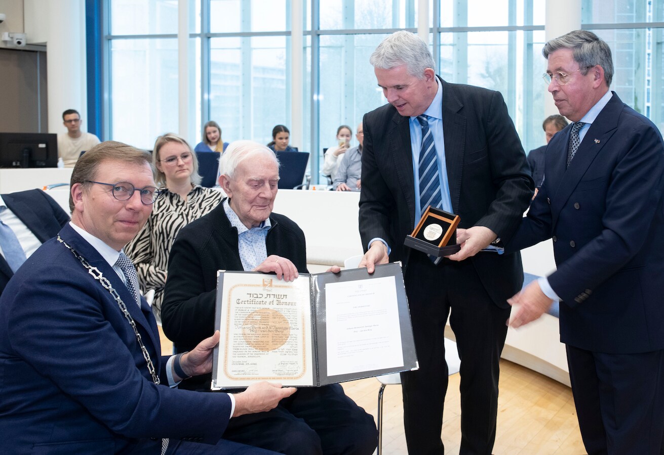 Veenendalers krijgen postuum onderscheiding voor hulp aan Joodse ...