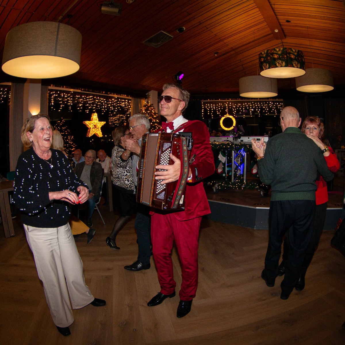 Nieuwjaarsbal voor senioren met Jan Kersten | Nijmegen | De Gelderlander.nl