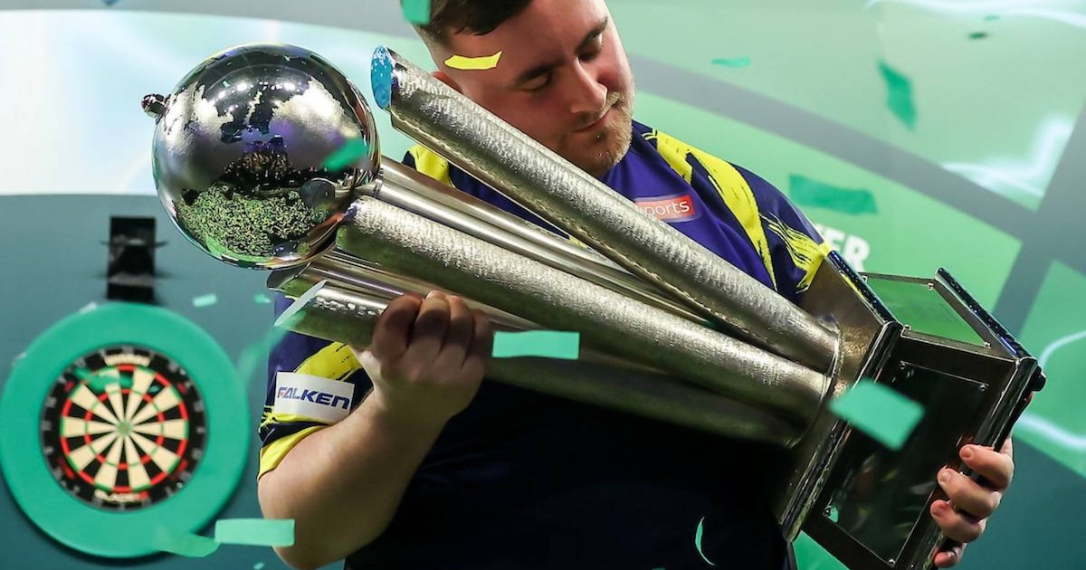 Dartsfenomeen Luke Littler blijft met wijze les van Michael van Gerwen ...