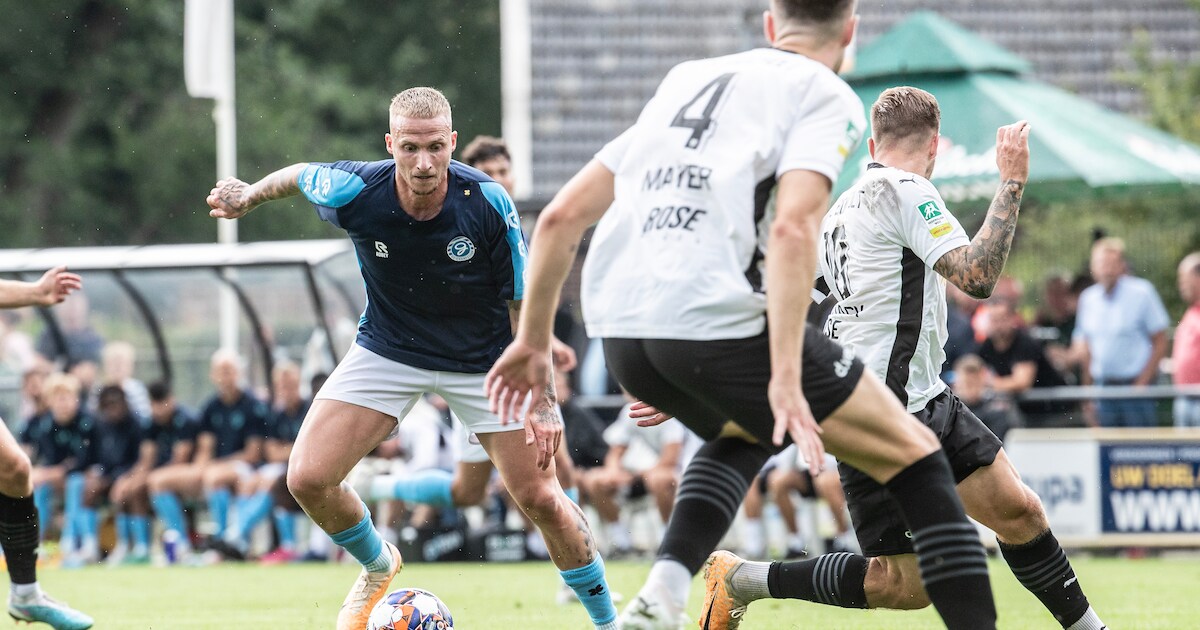 Alexander Büttner geniet van nieuwe rol op middenveld: ‘Van mij mag het ...