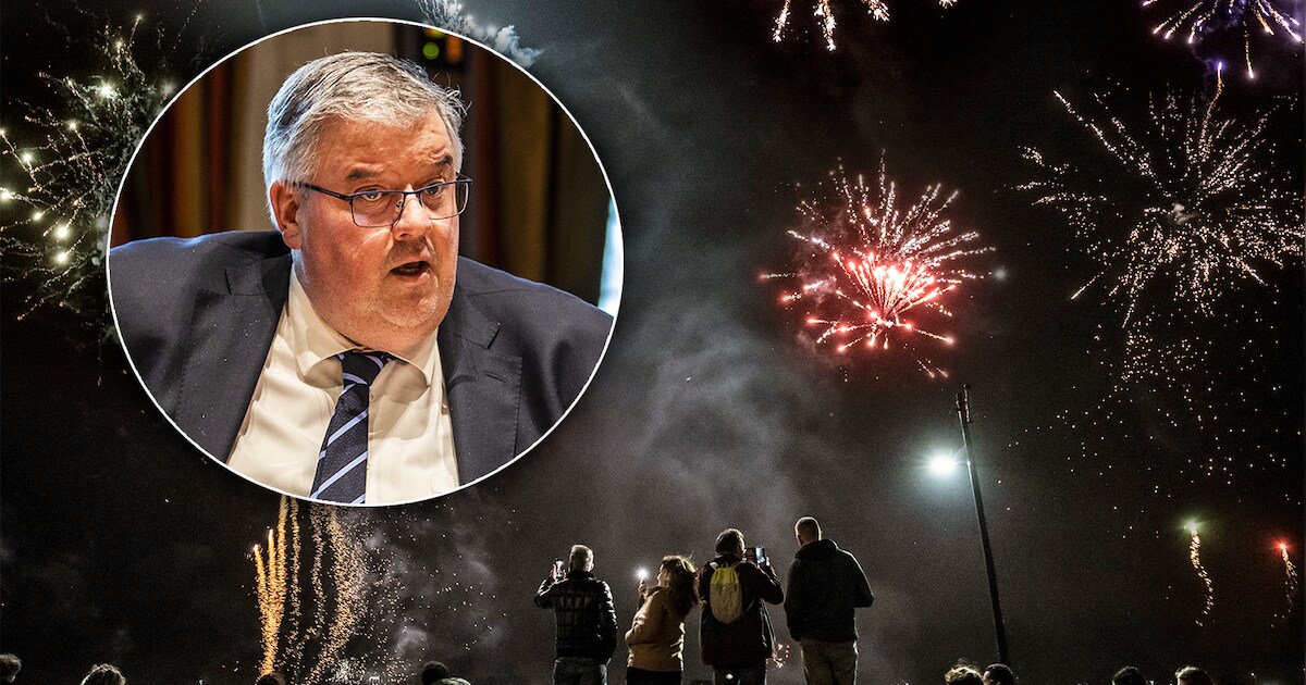 Vuurwerkverkoop gaat hard, tóch gelooft Hubert Bruls in het verbod: ‘Er ...