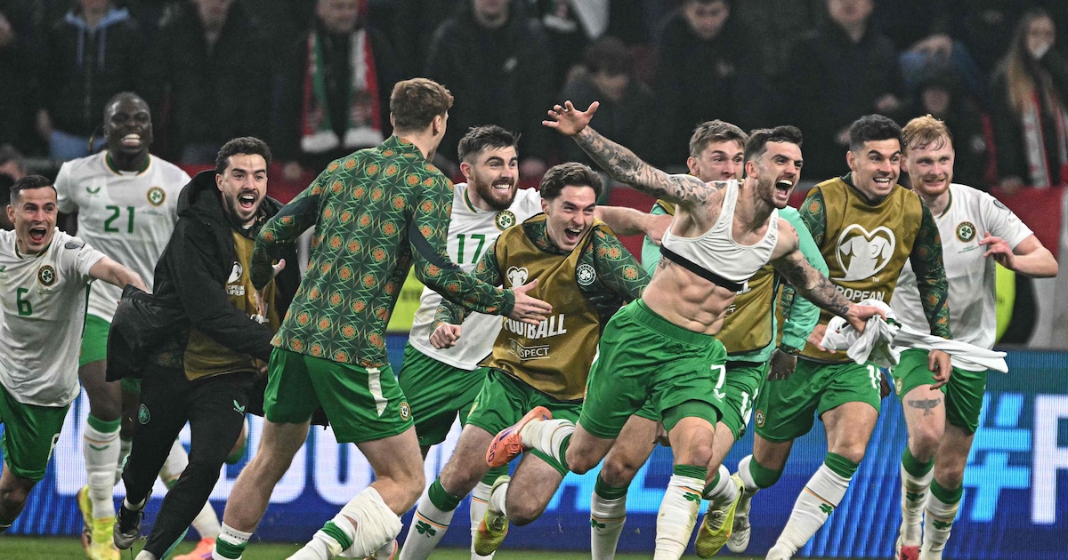 Tranen van geluk bij AZ-spits Troy Parrott na heldenrol voor Ierland ...