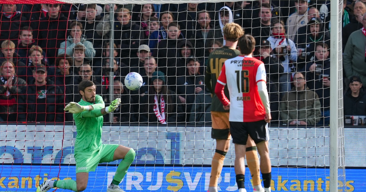 Schuldbewuste Barkas ziet FC Utrecht dat verder kan met optreden tegen Feyenoord | Utrecht | De ...