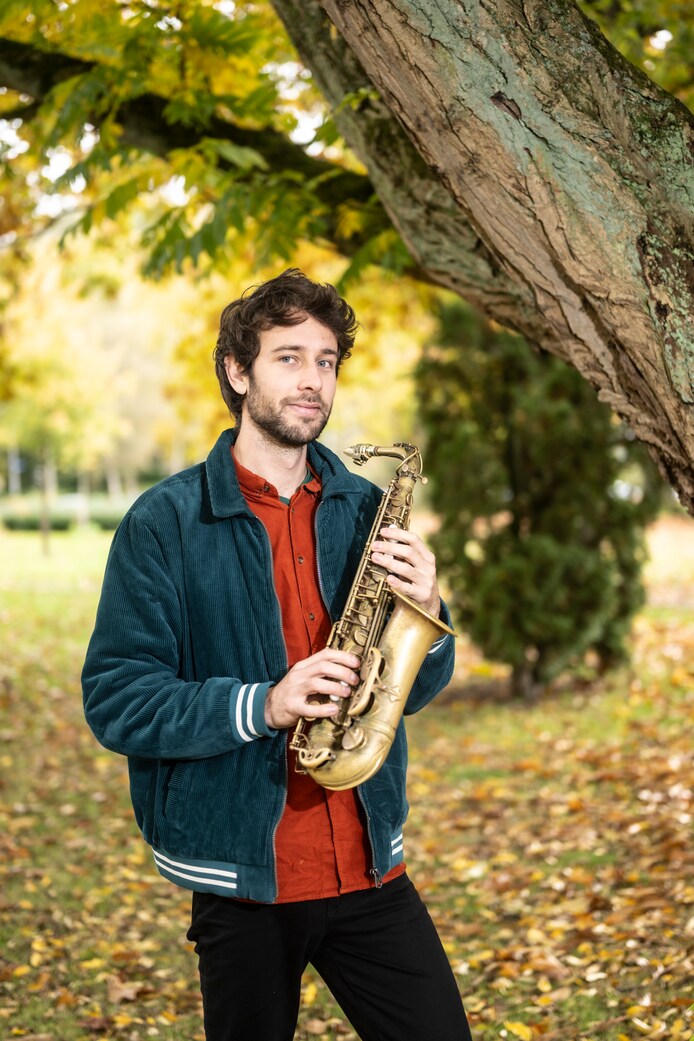 Loek van den Berg krijgt de ene prijs na de andere onderscheiding ...