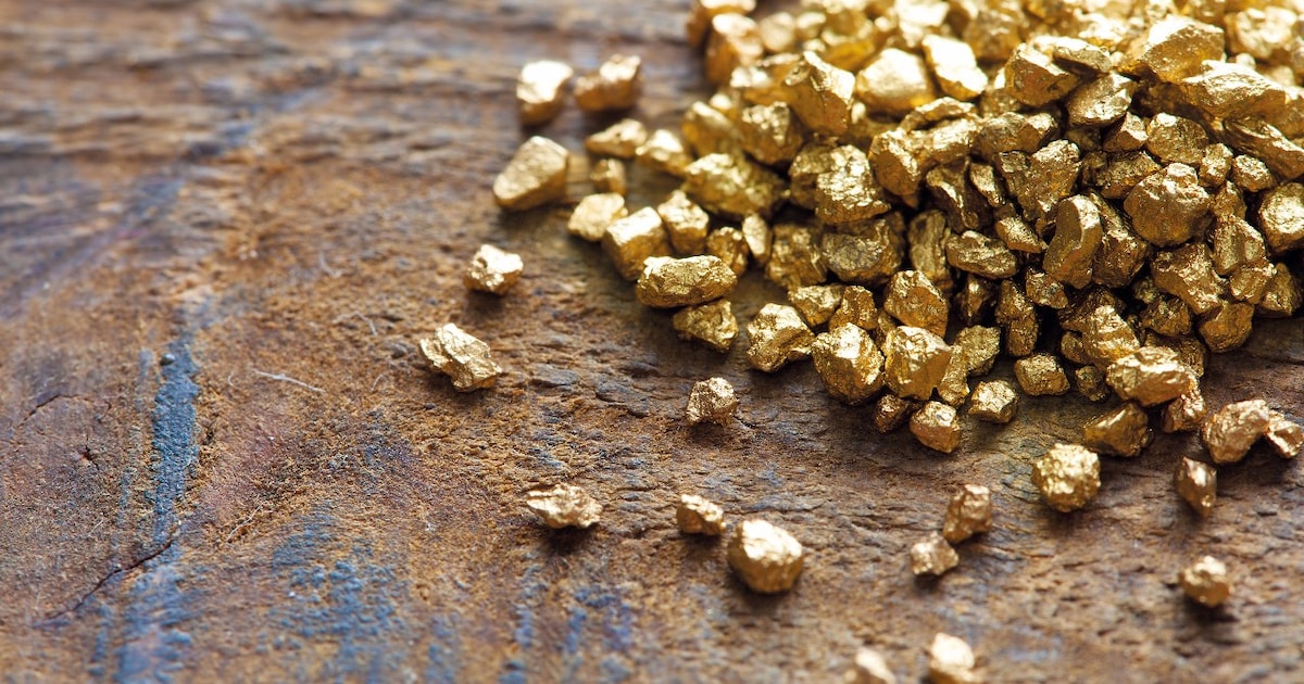 Miljoenen, goud en crypto: OM wil ondernemer B. 38 maanden achter ...