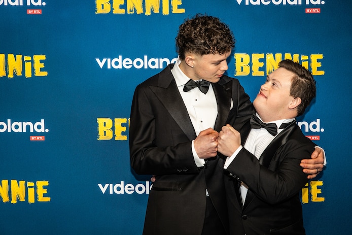 Barry Atsma over broer met Down: 'Weet zeker dat hij trots geweest zou ...