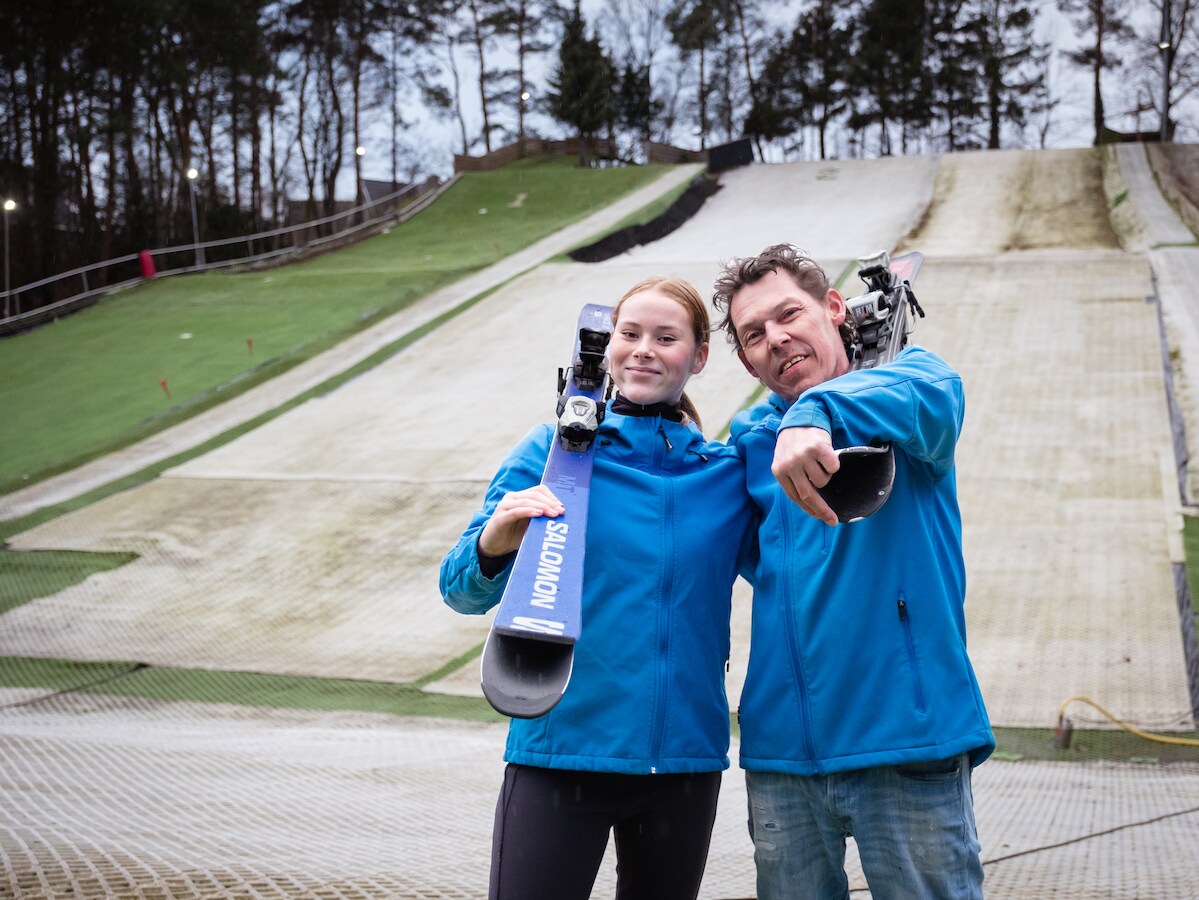 Uren reizen niet nodig: skiën kan ook op Nederlandse piste (en zelfs ...