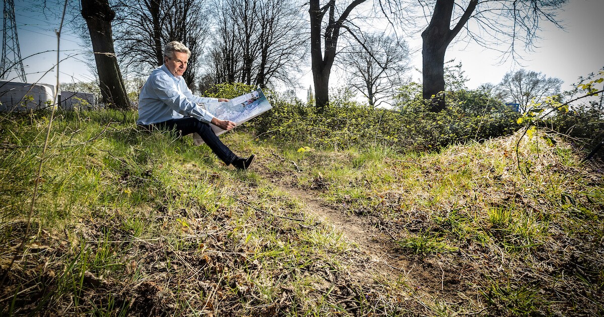 De wereld op zijn kop; Marcel Kuster reconstrueerde een 400 jaar oude ...