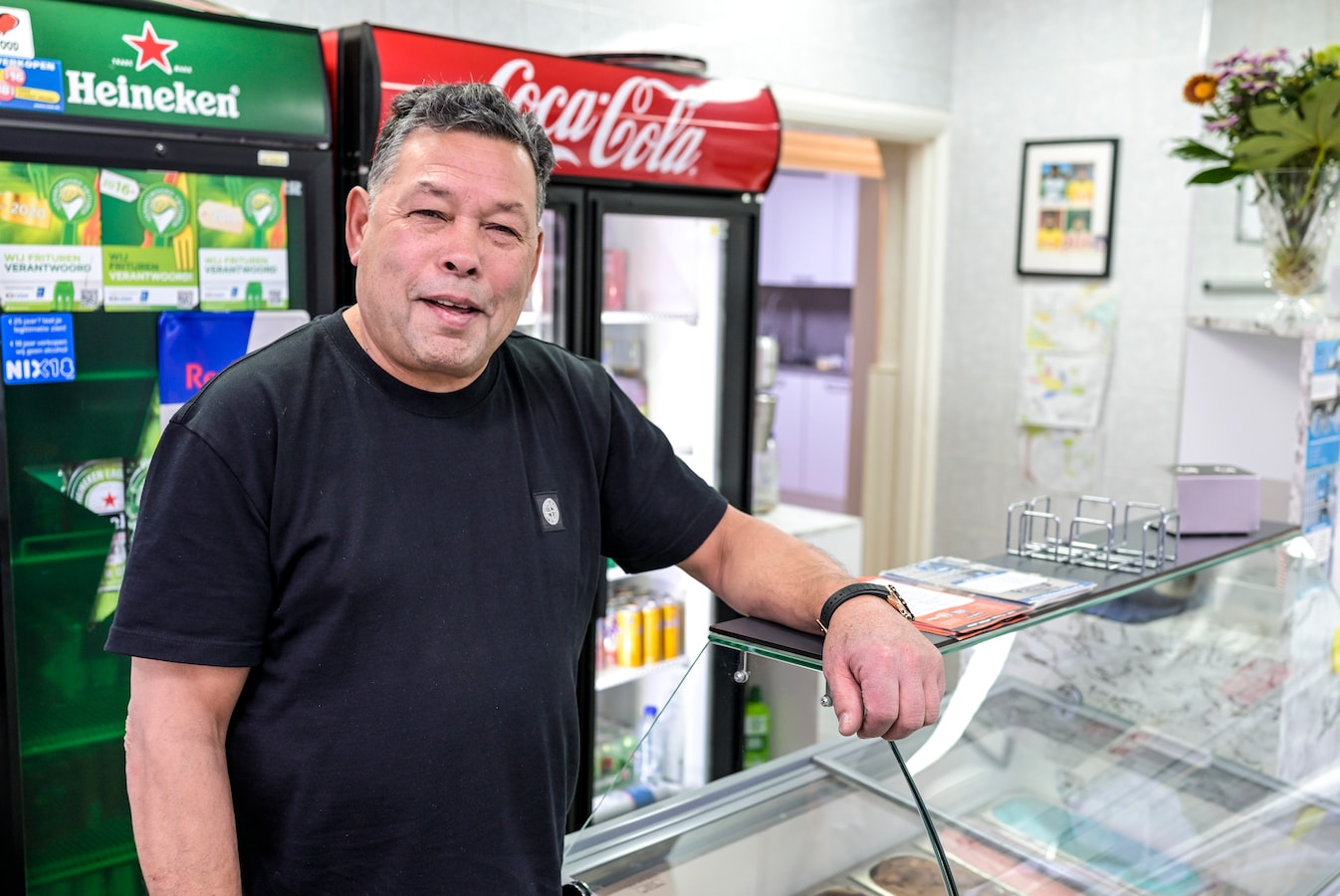 Oud-PSV’er is na een mooie voetbalcarrière al 32 jaar frietbakker in ...