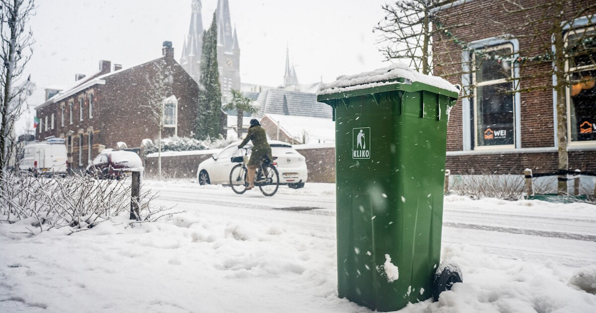 Kou en sneeuw: deel afval Land van Cuijk niet opgehaald | Regio | De ...