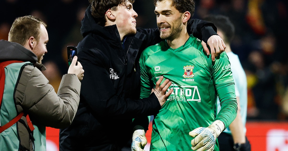Penaltykiller Jari De Busser helpt Go Ahead Eagles naar kwartfinales ...