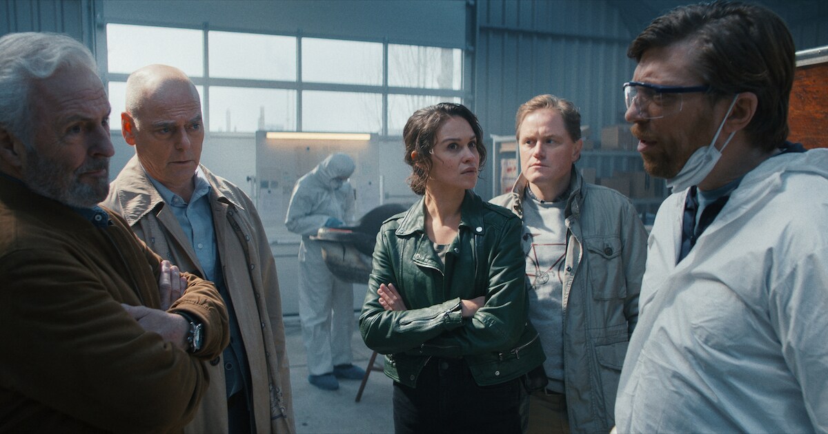 Huub Stapel krijgt beste rol in Amsterdamned 2, Holly Mae Brood heeft ...