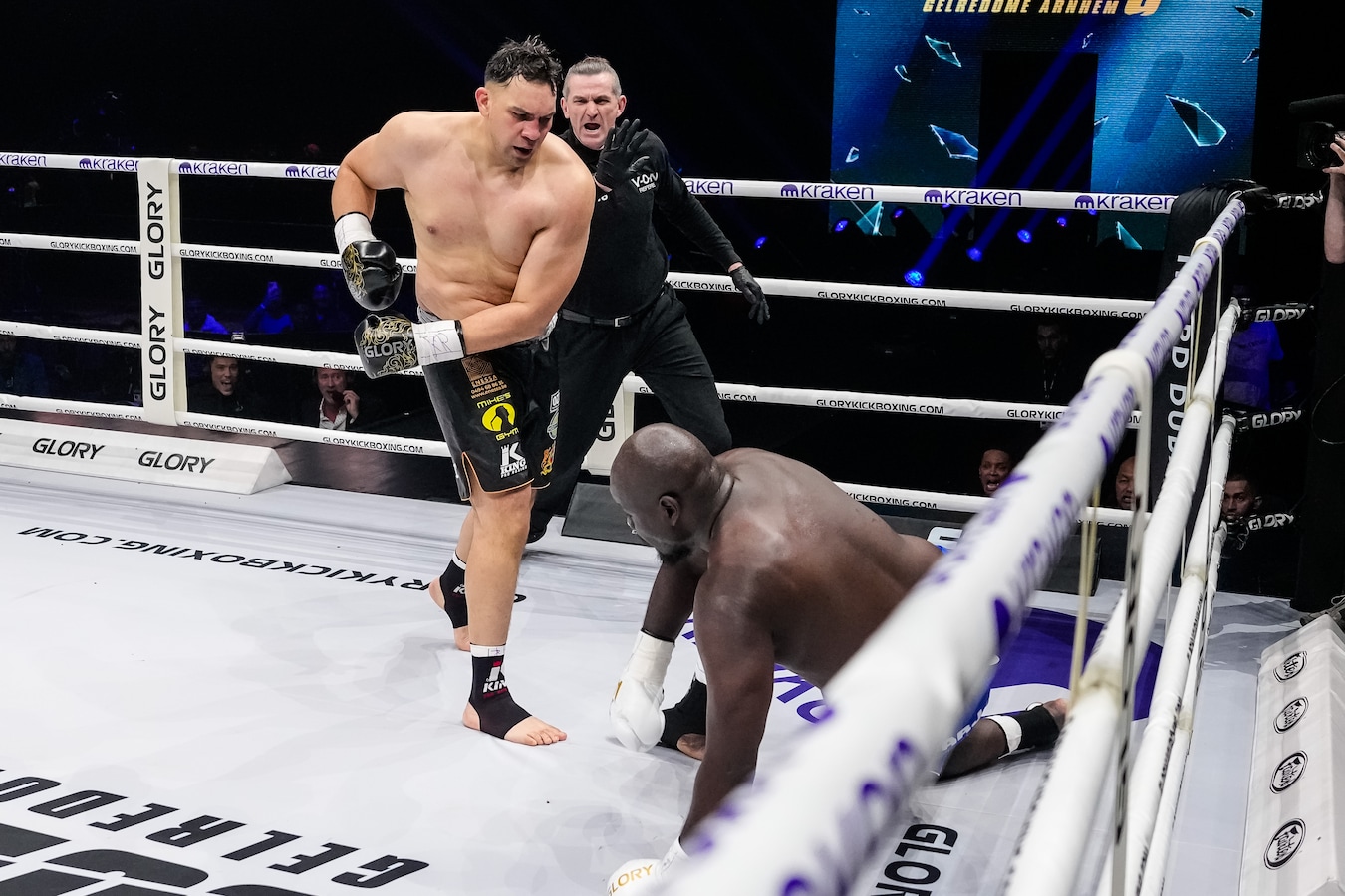 Van 28‑seconden‑KO tot tandloos in Thailand: maak kennis met de mannen ...