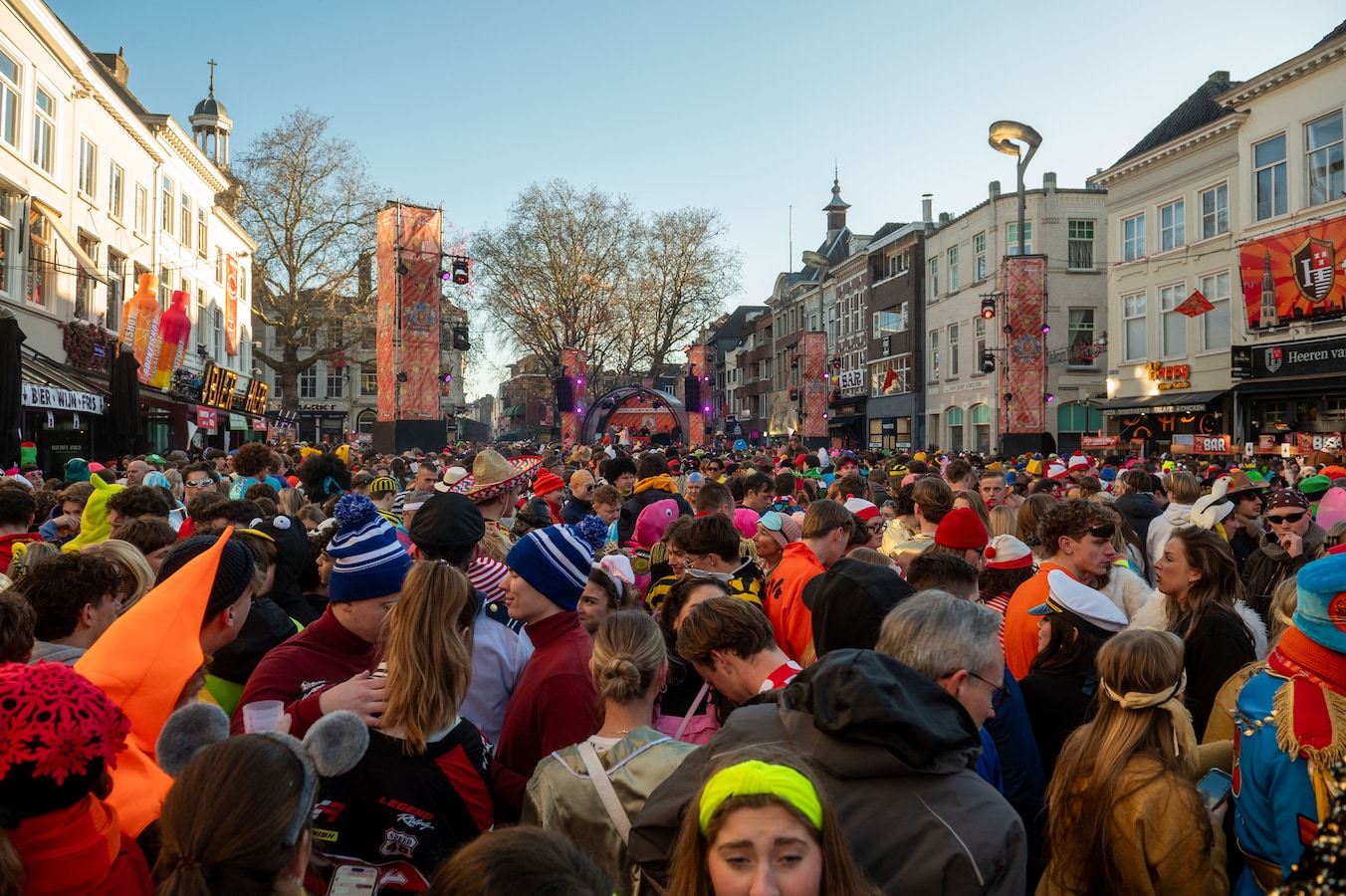 Te laat, onvolledig en versnipperd: carnaval Breda 2026 was best ...
