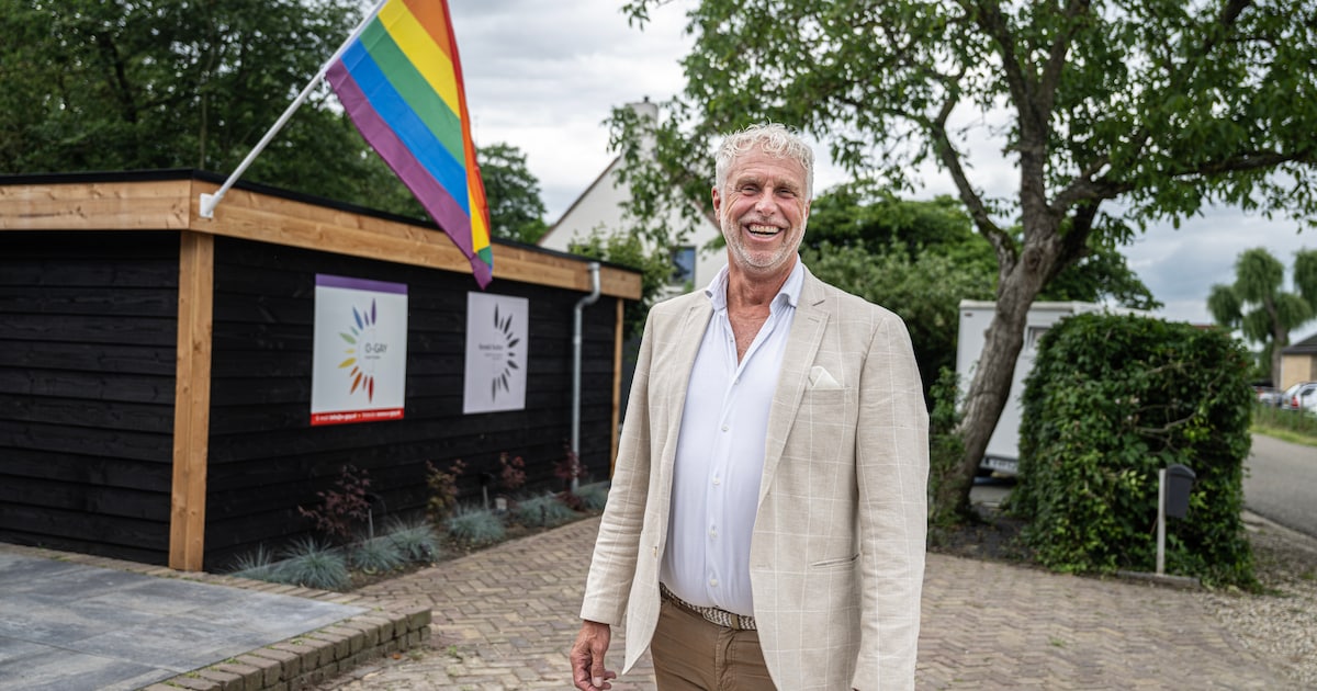 Ronald ziet gays nog steeds worstelen en opent daarom een praktijk om ...