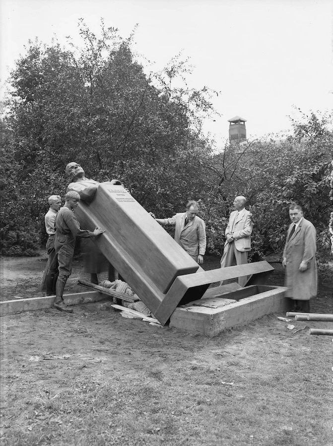 Dit is waarom Hermanus Johannes Lovink in Arnhem wordt geëerd met een ...
