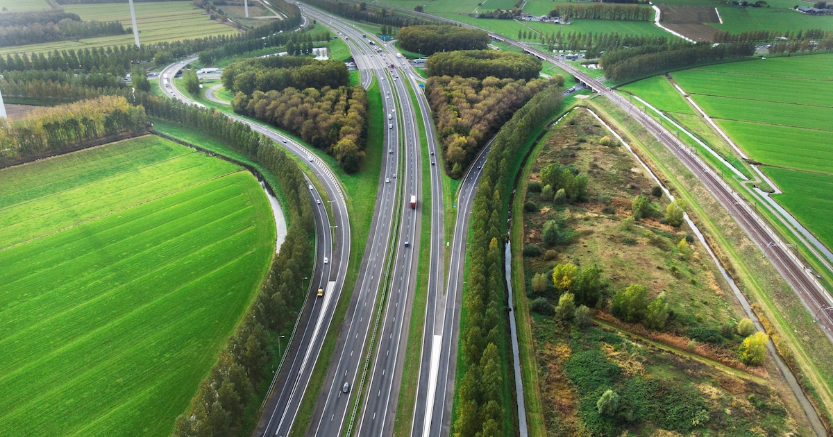 Minder file om A15 bij Knooppunt Deil op te komen door ultralange ...