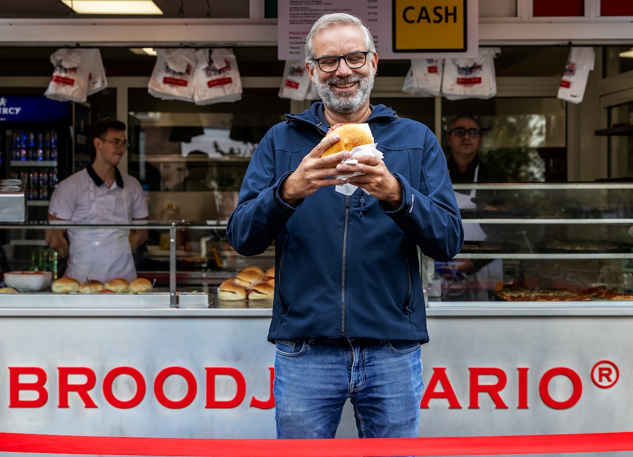 Hans (54) at meer dan duizend broodjes Mario, en vreest dat de laatste ...