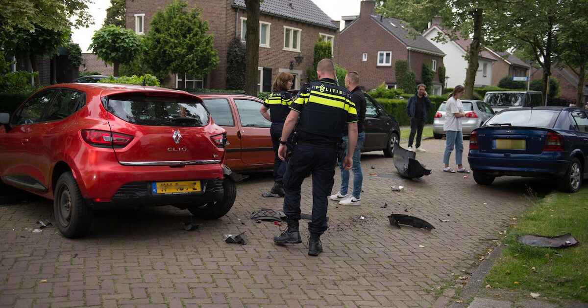 Beschonken automobiliste veroorzaakt chaos in Deurne bij botsing met ...
