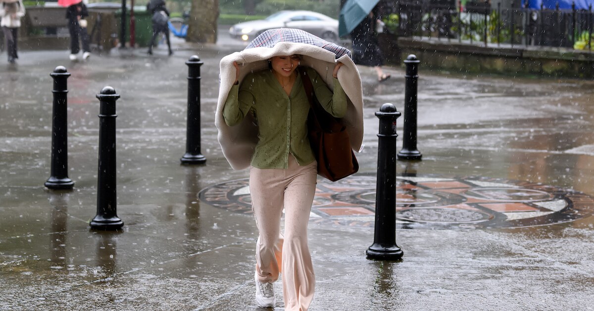 Onstuimig weer op komst met veel regen, harde wind en zelfs onweer: ‘Ronduit herfstachtig ...