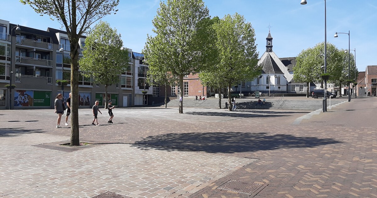 Versteende Markt in Veenendaal wordt groener (een beetje dan ...