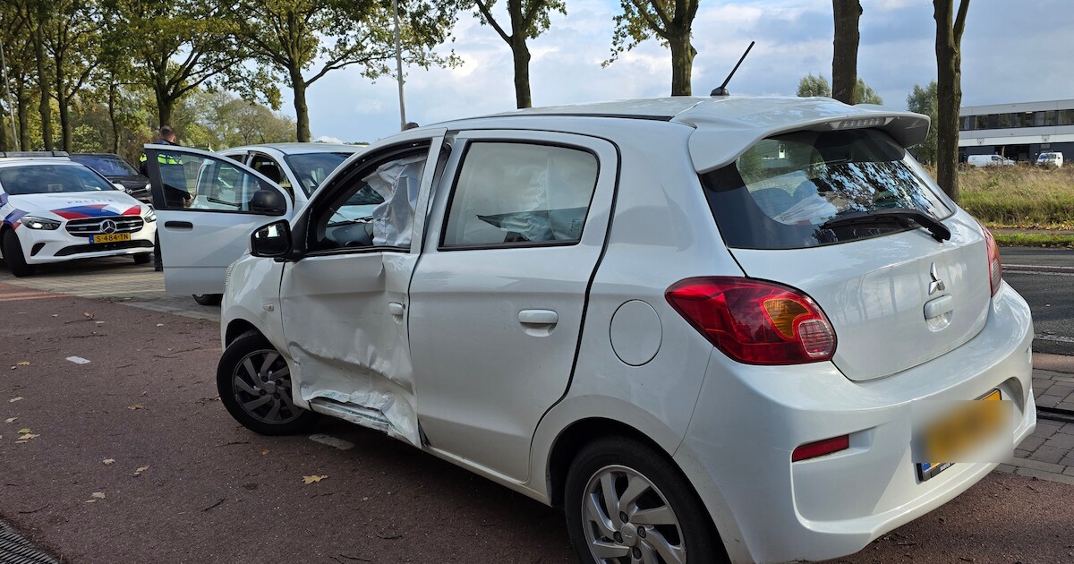 Twee personen nagekeken na botsing op de Lawickse Allee in Wageningen ...