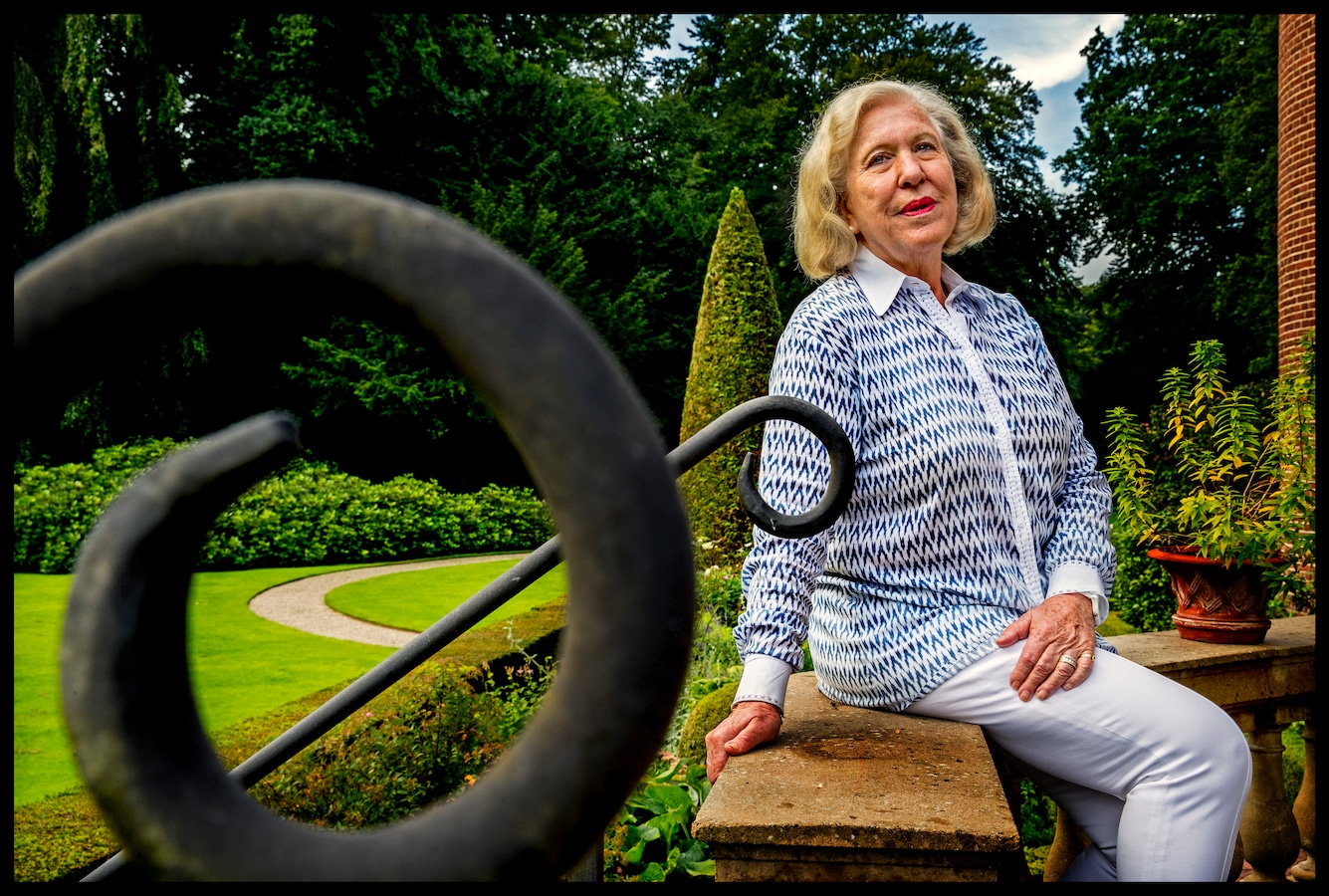 Tien lintjes in Rhenen en landgoed Prattenburg heeft nu een ridder ...