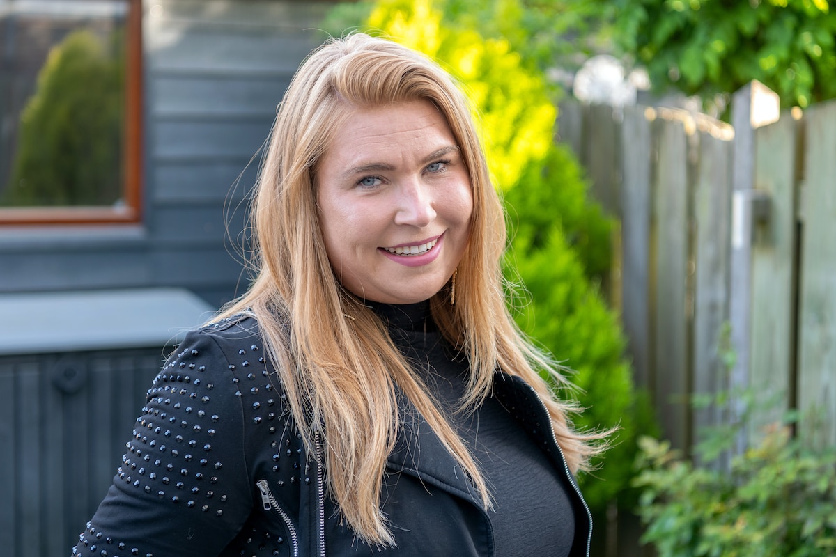 ‘Geloof jij in liefde’ is nieuwe single van zangeres Sietske uit ...