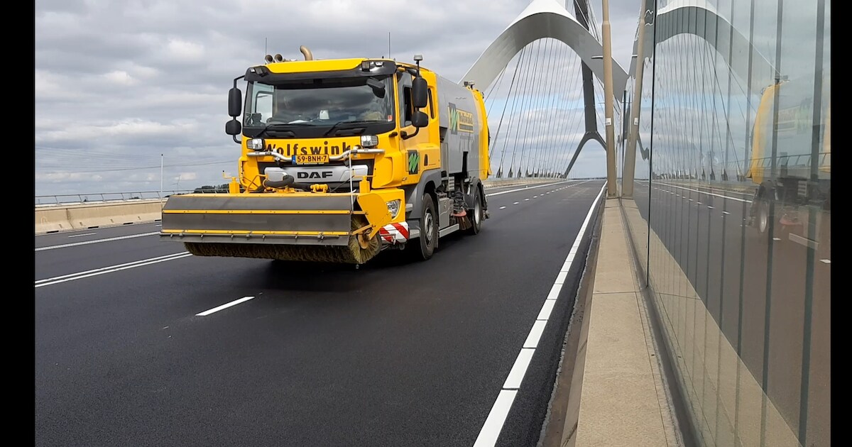 Werk aan Oversteek mooi op schema, verkeer kan zondag in loop van de ...