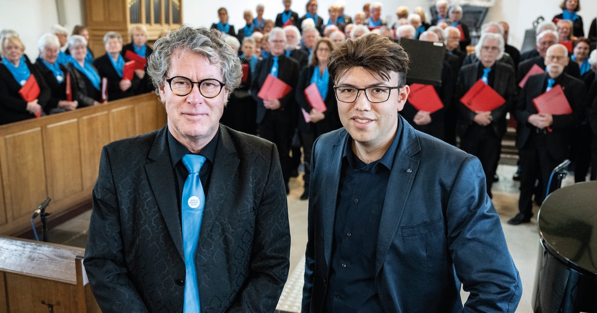 Zingen met een lach en een traan | Regio | De Gelderlander.nl