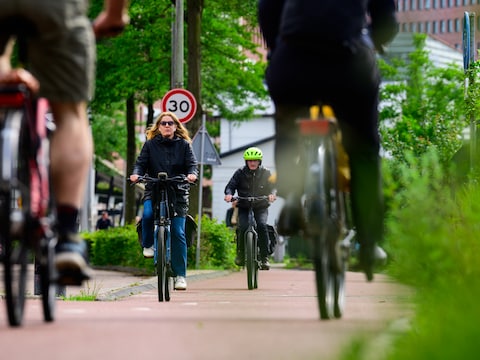 Lezers reageren op stijging van fietsongevallen in Amersfoort | Regio ...