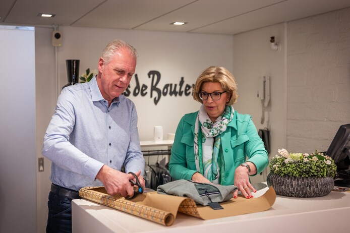 Hoe houden jubilerende kleine zelfstandigen Caroline en Ton het vol ...