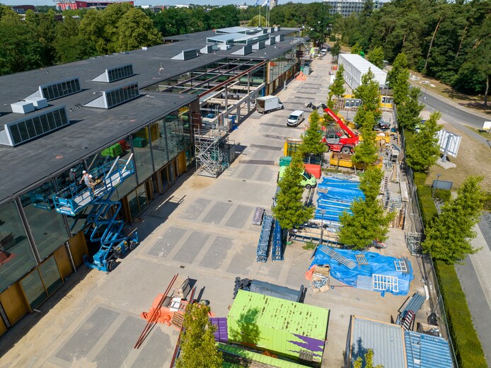 Weer een gebaar naar de regio: Nobian verhuist eigen bollebozen naar ...