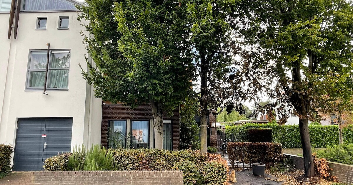 Eerst de auto, daarna de woning. Twee branden bij hetzelfde huis in ...