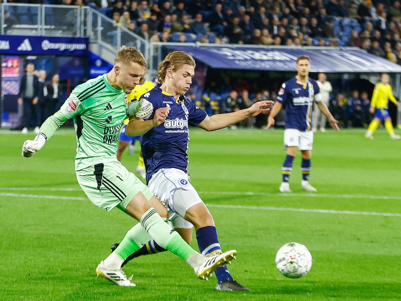 TERUGLEZEN | De Graafschap verliest in levendig duel met 3-2 van koploper ADO Den Haag | De ...