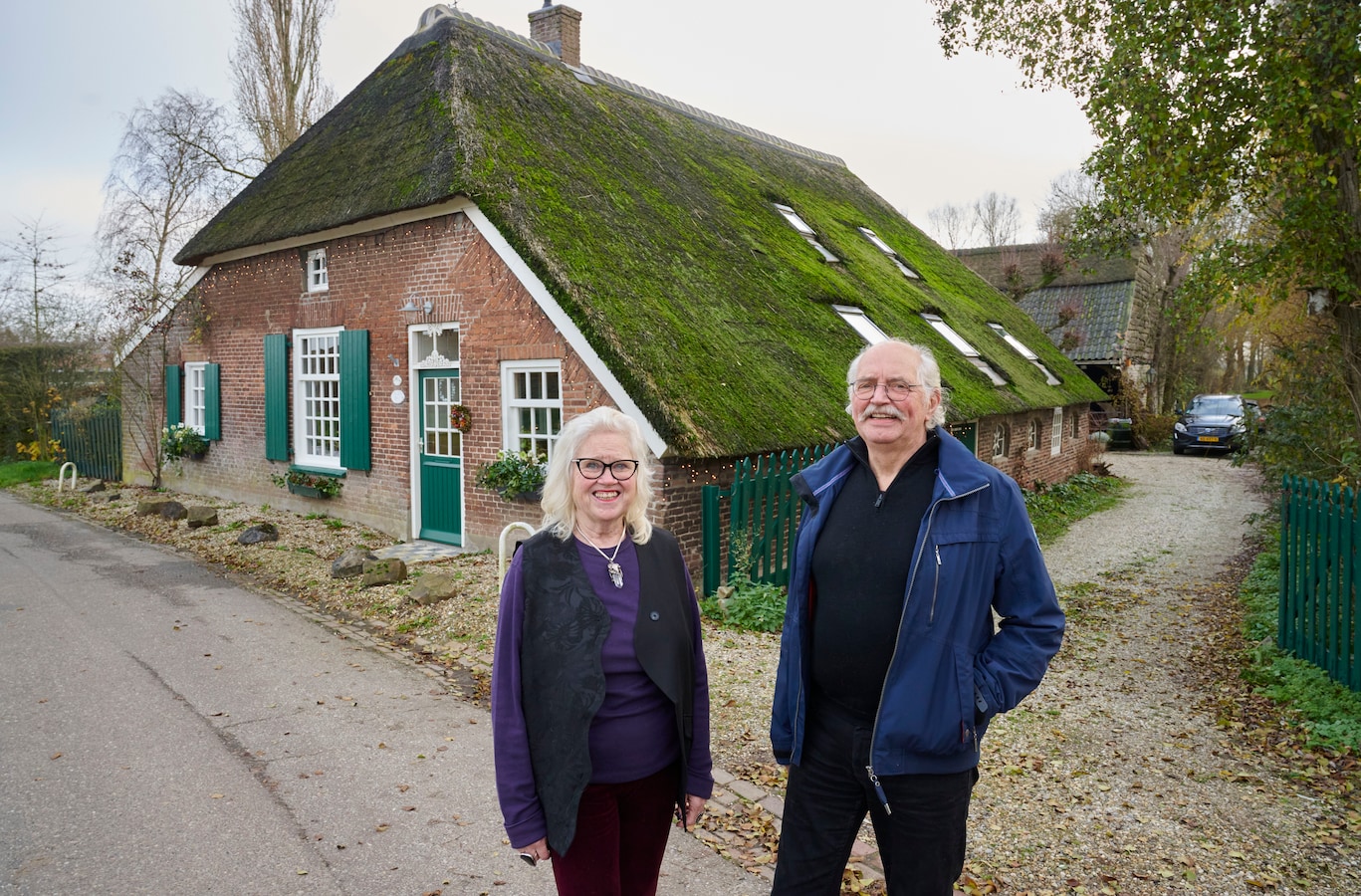 In deze boerderij krijg je een museumgevoel: opgezette vogels, Stones ...
