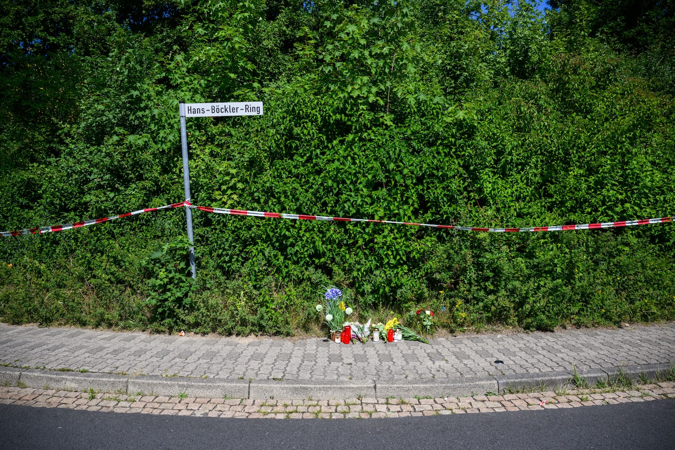 Vermist meisje (15) dood teruggevonden in Duitsland, verdachten zijn ...