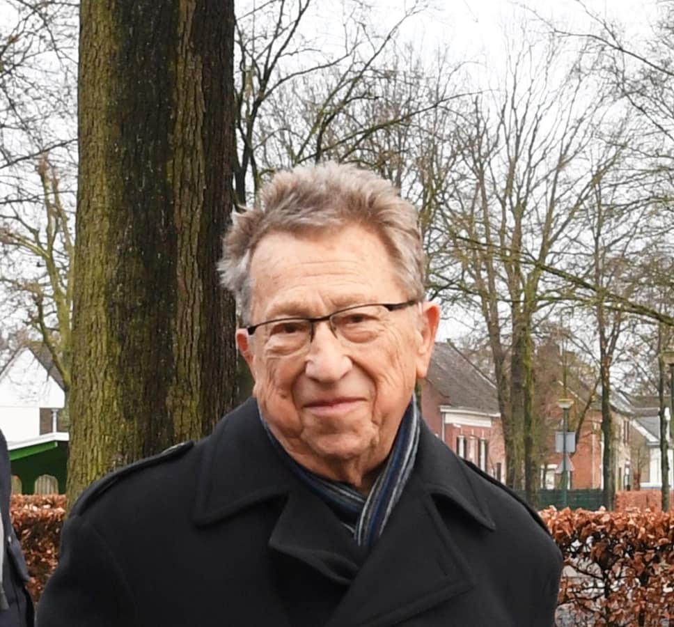 Kees Leijten (1932-2024) begon als verzamelaar en werd bekend als ...