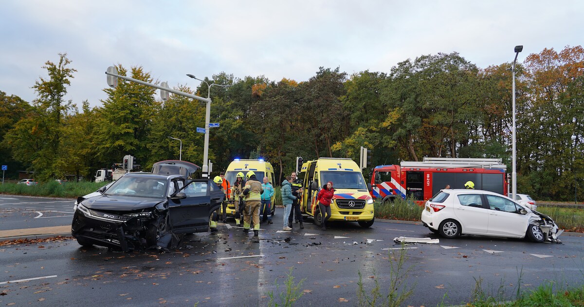 Harde botsing op Weg door Jonkerbos in Nijmegen, weg afgesloten | 112 ...