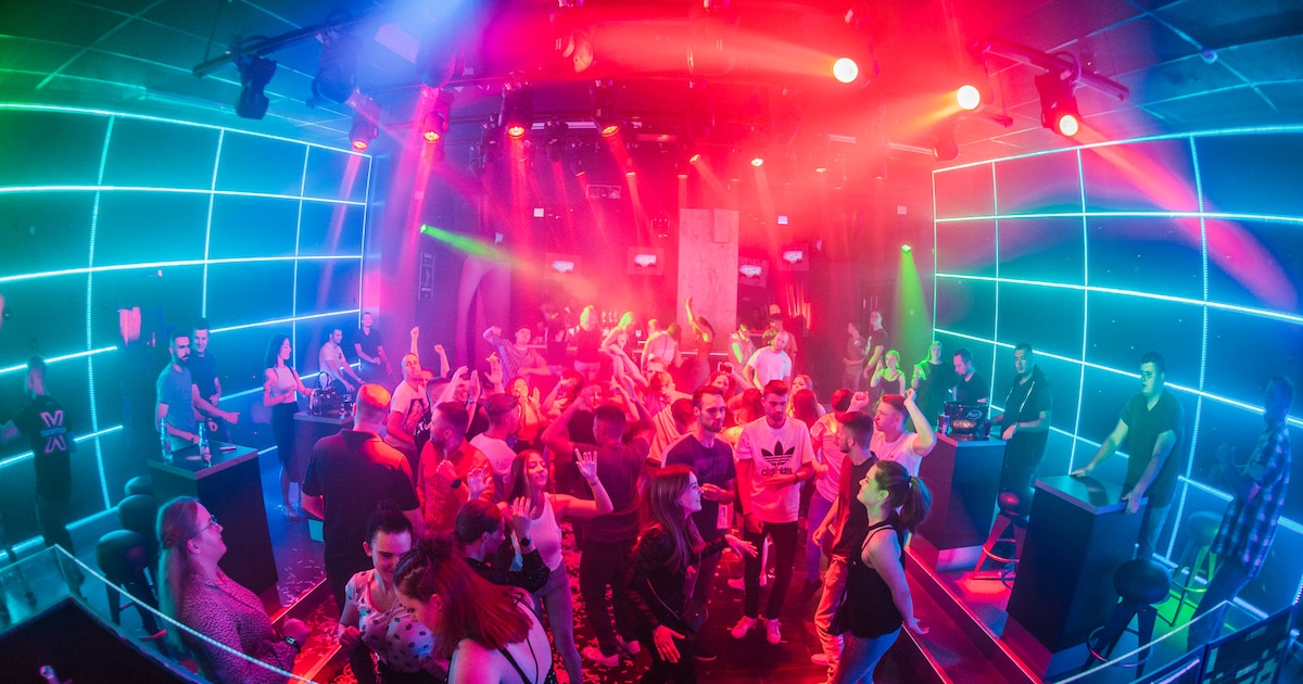 Twee Nederlanders in Duitse discotheek Index mishandeld met glazen fles ...