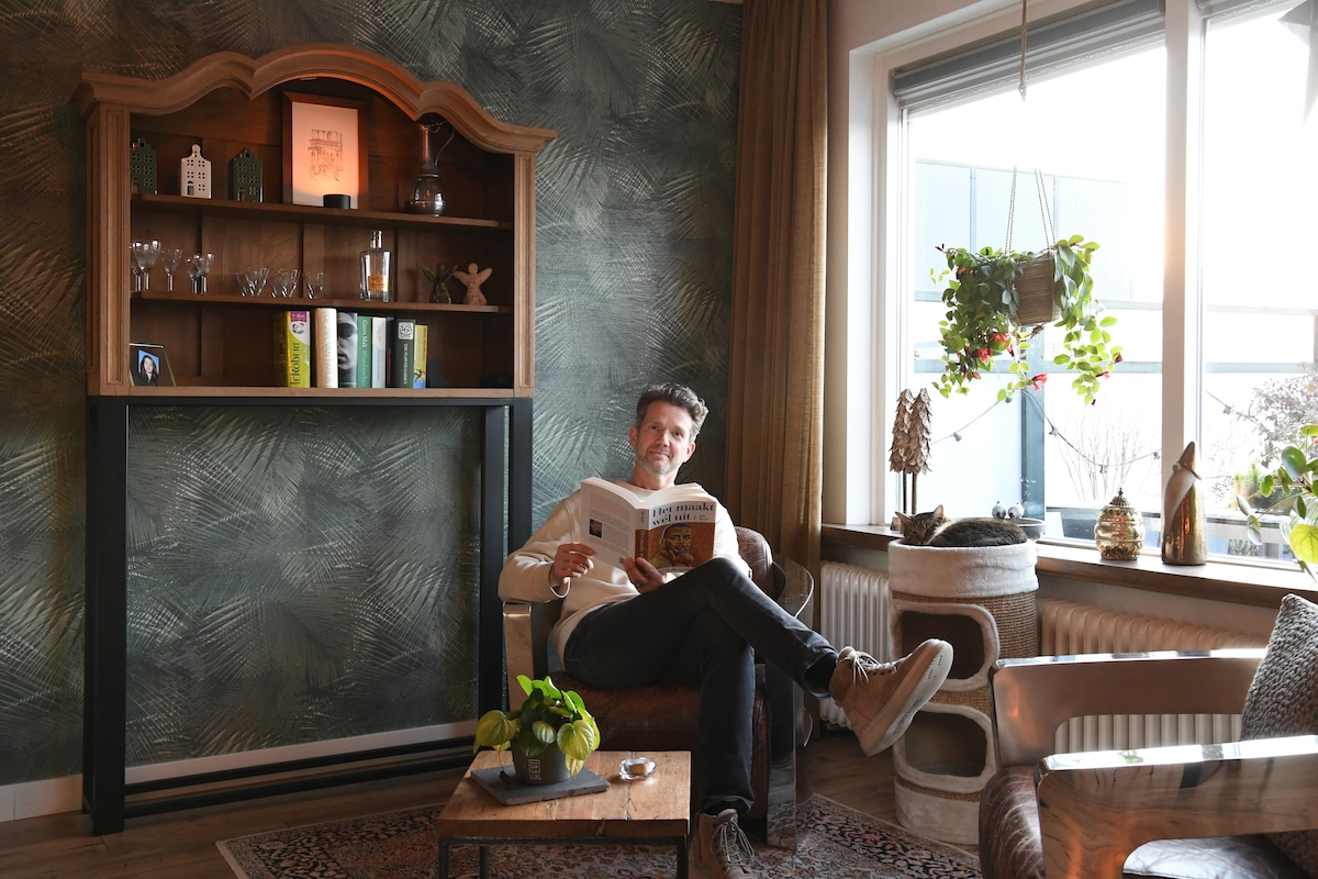 Arwin (54) woont écht boven een verhaal in Raamsdonksveer | Brabant ...