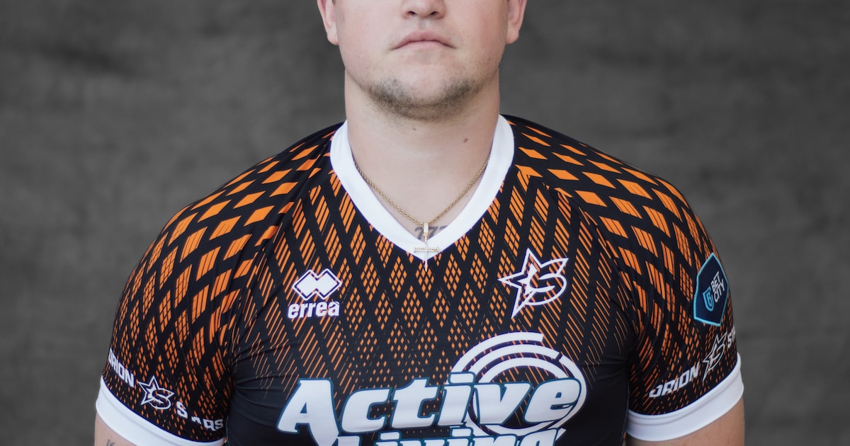 Liam McCluskey verlengt contract bij Orion Stars met drie jaar ...