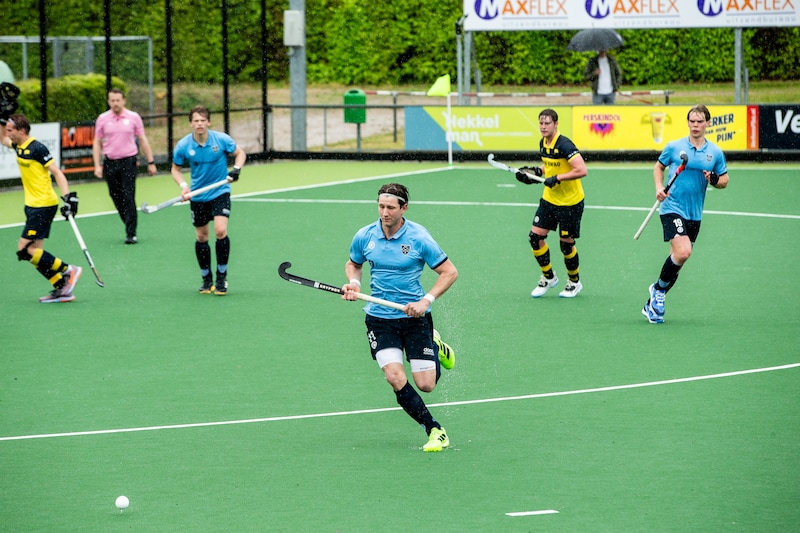 NMHC ziet concurrent titelfeest vieren, focus kan op bereiken van play ...