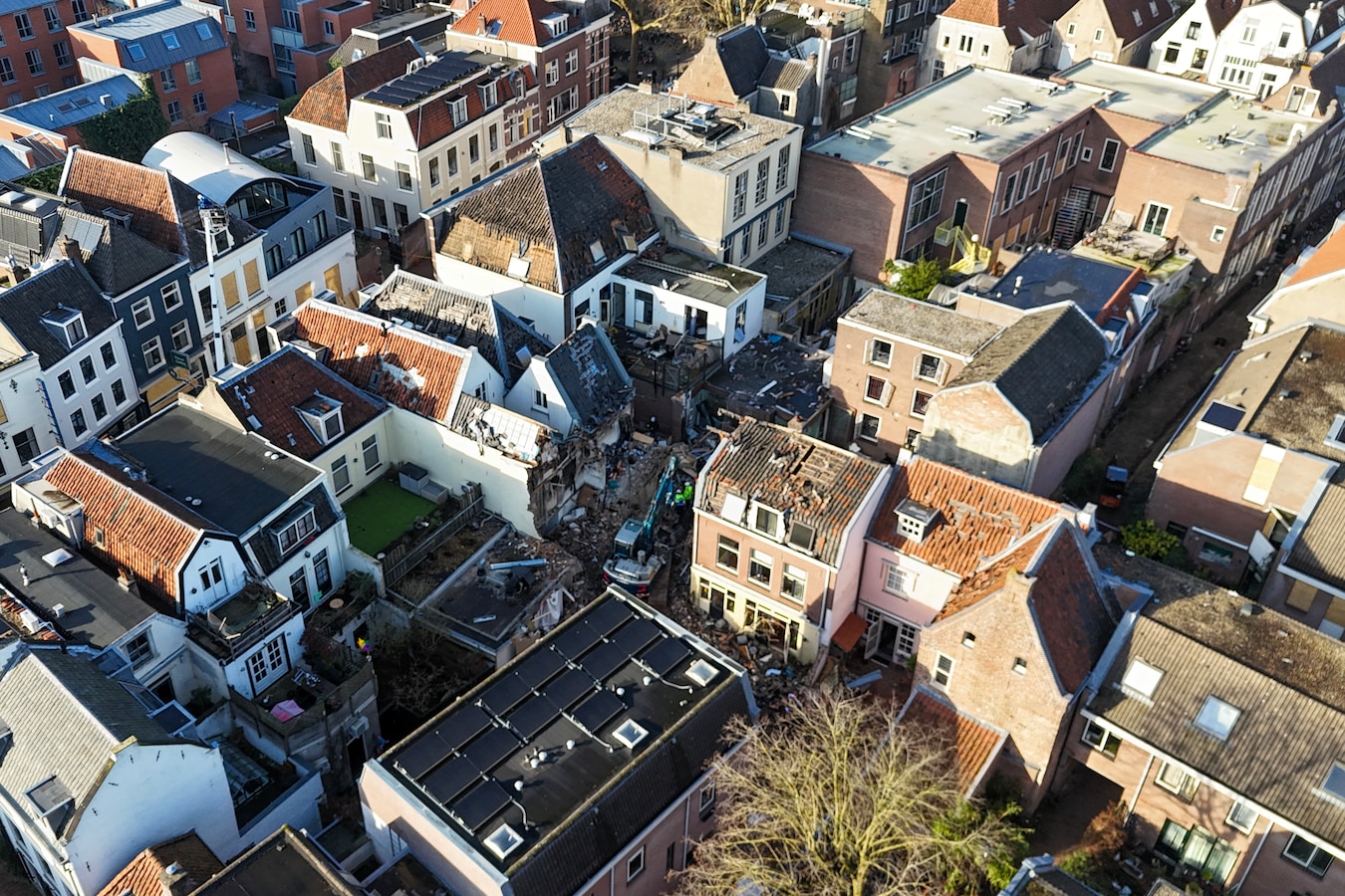 Parkeergarage Springweg weer open na explosies in Utrechtse binnenstad ...