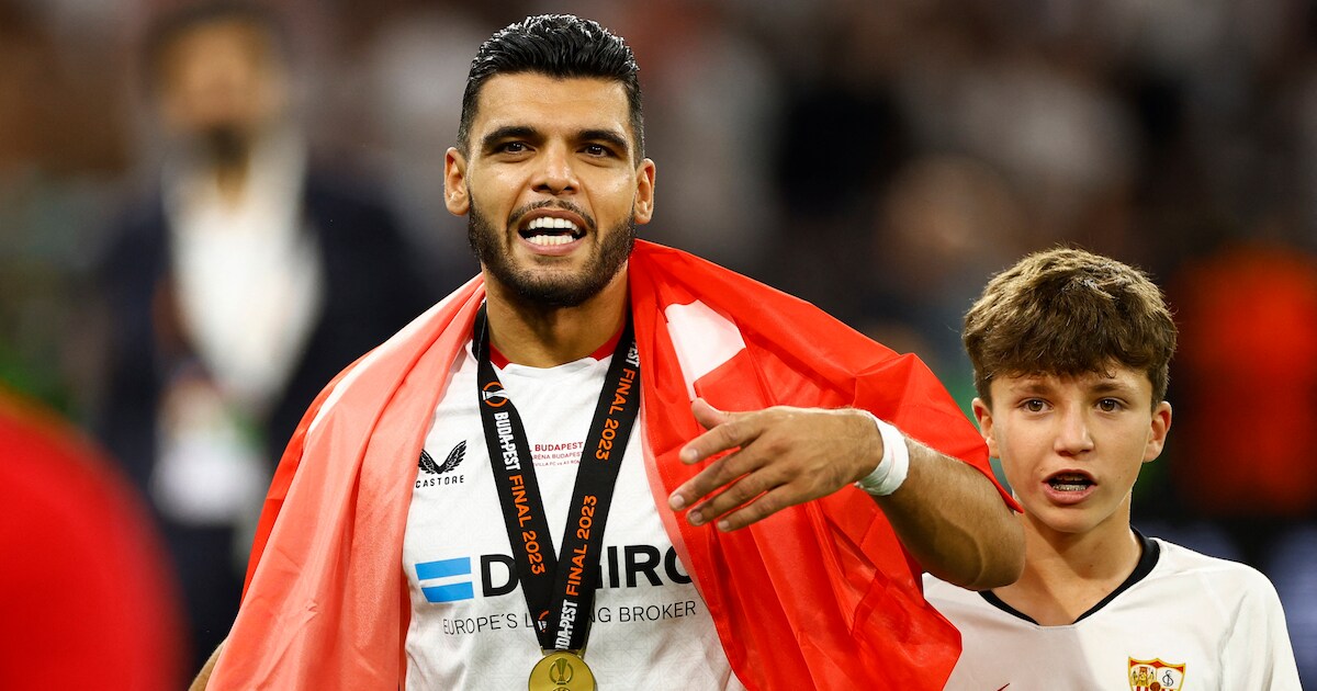 Karim Rekik viert feest na Europese triomf: ‘Zo een moeilijk seizoen ...