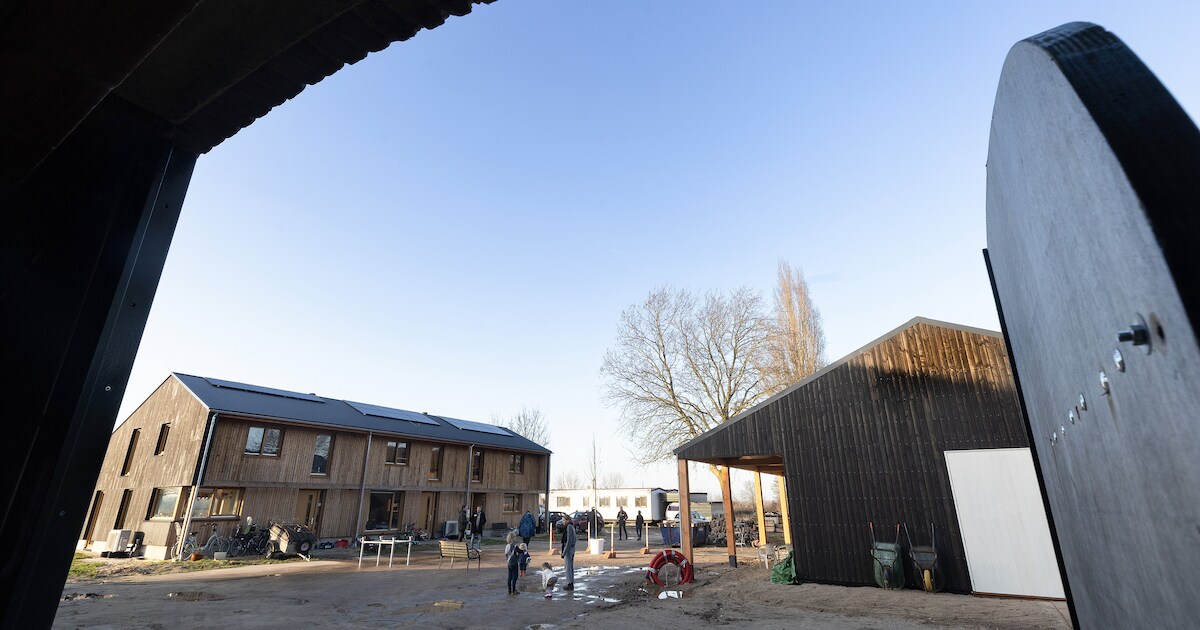 Wonen met 22 mensen op één erf in Doesburg: Martijn, Anne-Petra en ...