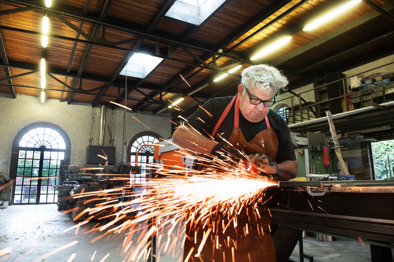 Olivier (26) bewaakt erfgoed grootindustrieel De Vries Robbé: ‘Zijn ...